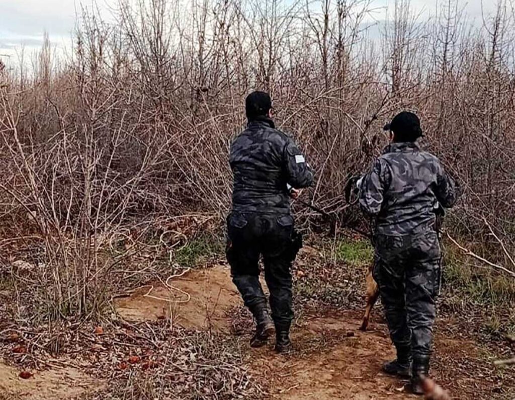 Amplio operativo de búsqueda en Roca para dar con el paradero de Axel ...